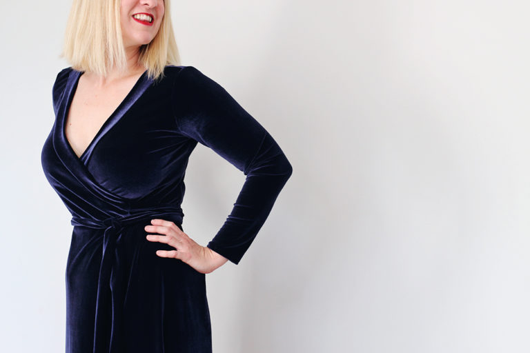 Amanda vs Appleton Dress